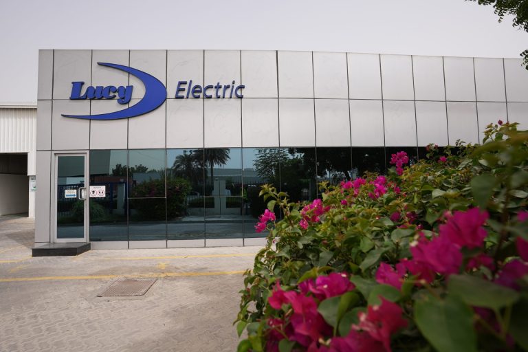 Lucy Electric Off Campus Drive 2023: Hiring For Graduate Engineering ...