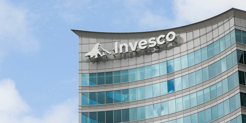 Invesco Off Campus Drive 2025: Hiring Graduate Engineer Trainee